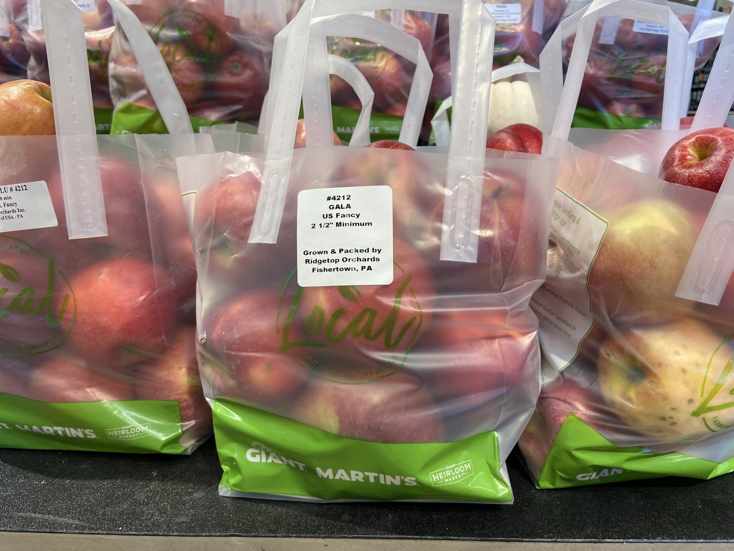 Tote Bag Apples ONLY $0.88 Lb at Giant