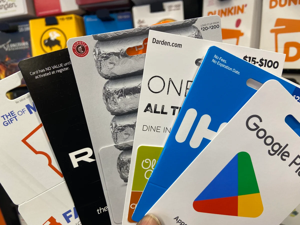 Gift Card Moneymaker Deal at Giant