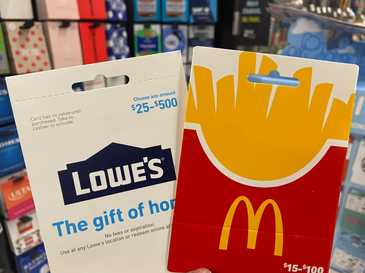 Gift Card Moneymaker Deal at Giant